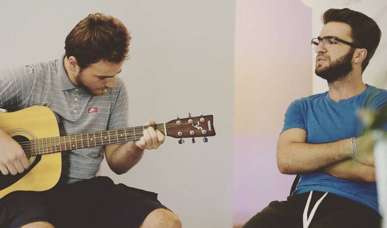 5 Essential Bass player personality traits - BassOx