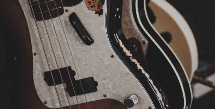 Slapping On A Precision Bass (how to get a funky tone) - BassOx