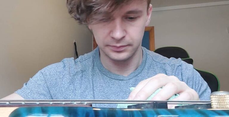 Bass Guitar Maintenance And Care (DIY Guide) - BassOx