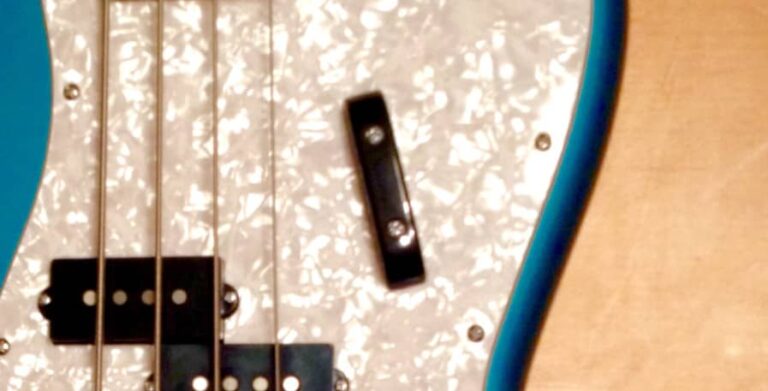 The Bass Tug Bar & Thumb Rest (Explained) - BassOx